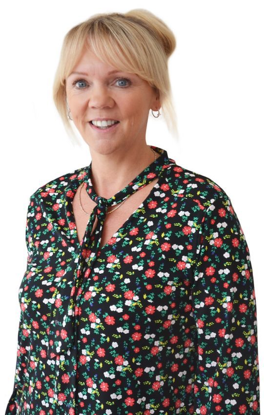 Paula Tanner white – Bognor Regis Estate Agents – Clarkes Estates